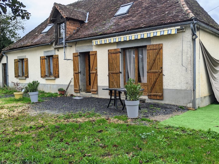 Maison Au Calme Dans Une Exploitation Agricole - Corrèze