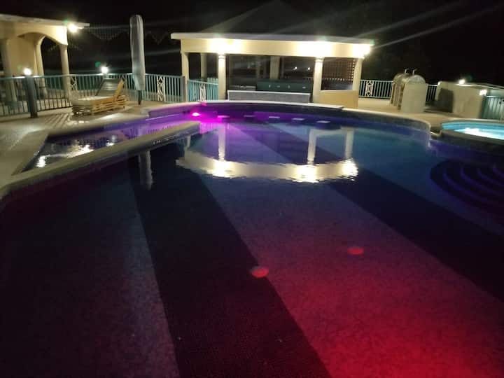 9 Bedrooms. North Star Villas Ocho Rios Jamaica - Jamaica