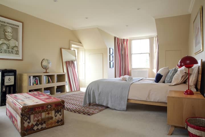 North Castle Street Flat With Views Over Edinburgh - Edinburgh