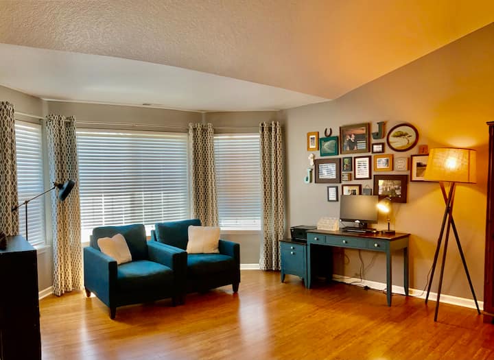 Quick Drive To Corvallis- Mstr Bed + Private Bath - Albany, OR