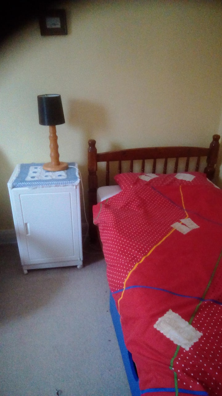 Spacious Single Room - Solihull