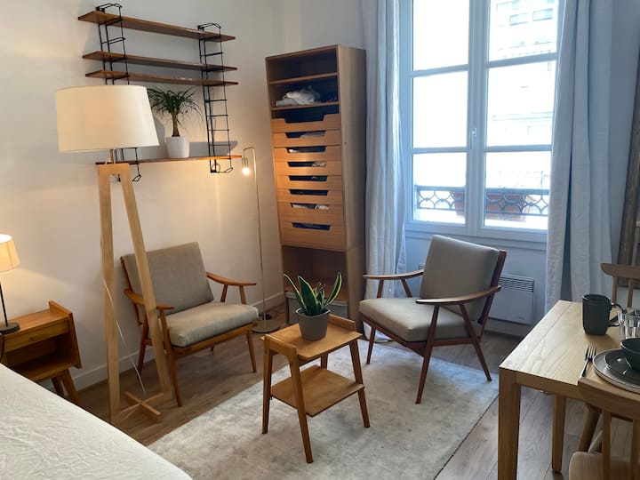 Beautiful Studio Au Cœur Du Marais / Pompidou - París