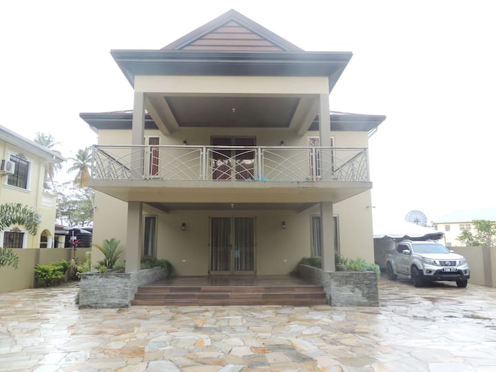 Kristin's Place Is Spacious Both Inside/outside. - Tobago