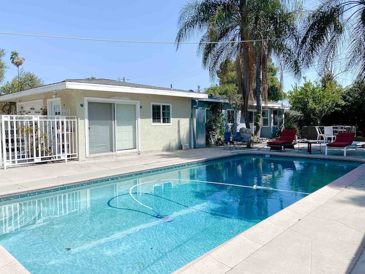 Beautiful 2b1b House With Pool - Arcadia, CA