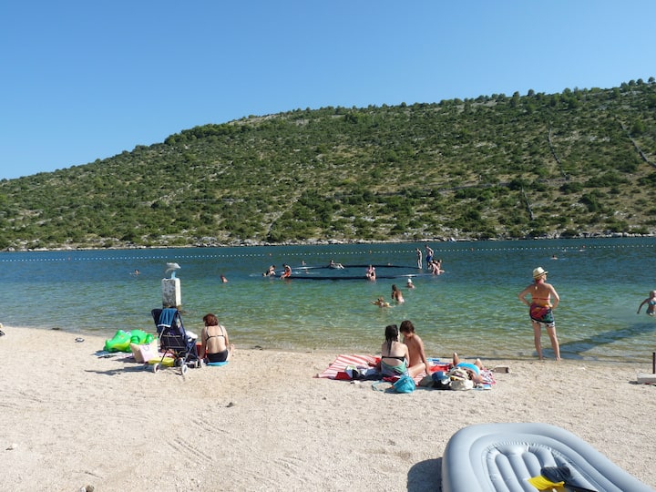 Adriatic Beach House - Summer Vacation - Primošten