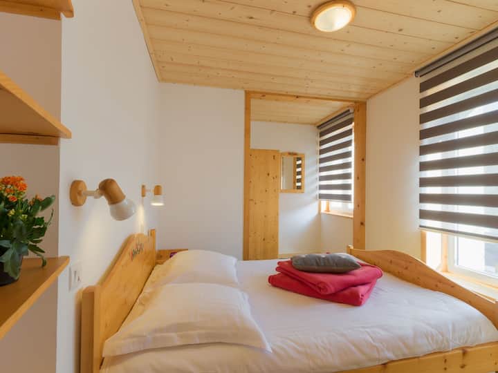 Appartement - 3 Pièces - 4 Personnes - Tav11 - Gex