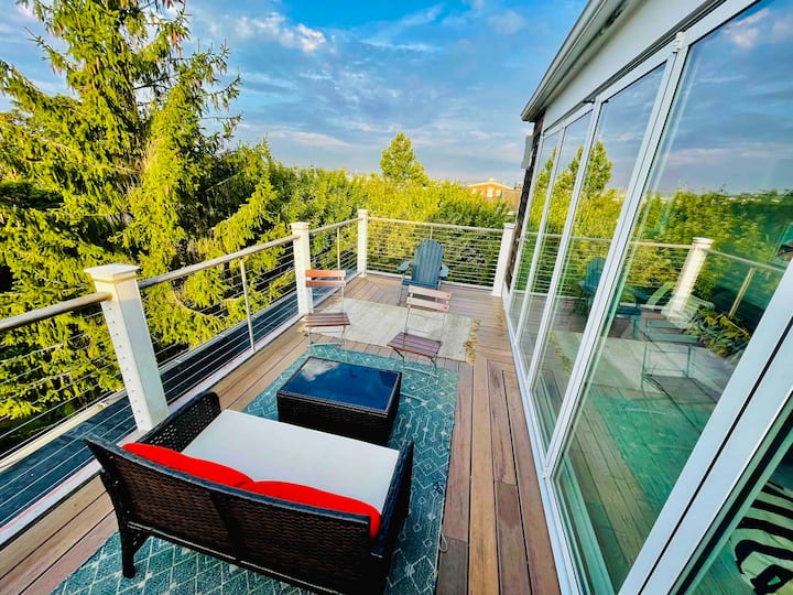 Sunset Paradise. 2 Bedroom In Downtown Newport - Newport, RI