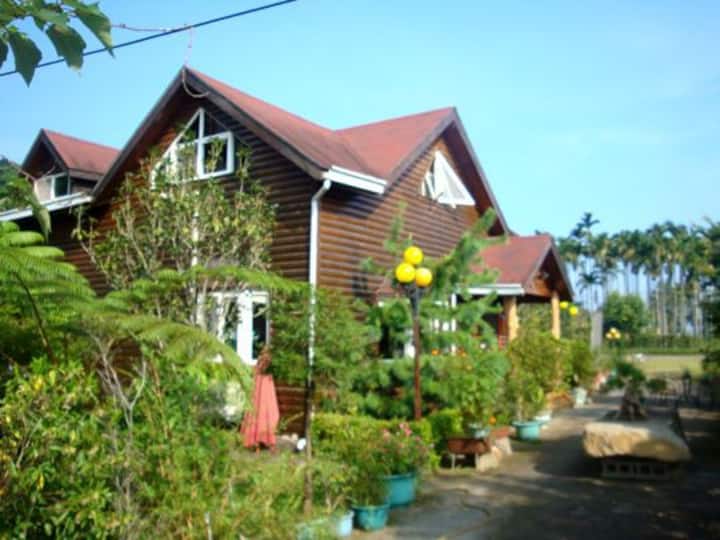 Villa 羿昀居民宿-全檜木木屋 - 雲林縣
