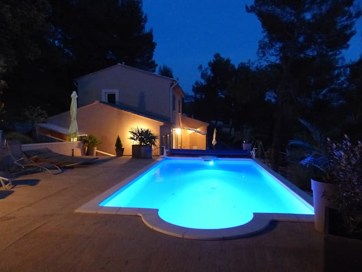 La Roche En Provence - Mont Ventoux