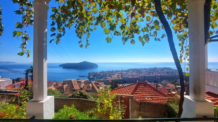Studio Overlooking Old Town - Dubrovnik