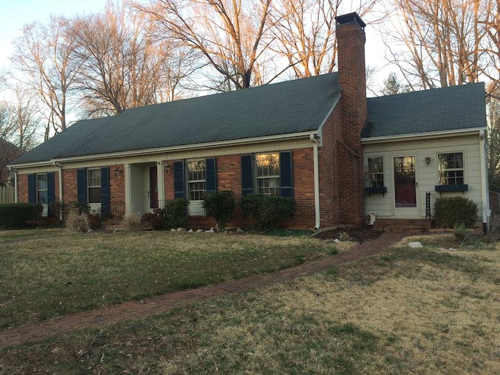 Prvt/cozy 2br/bath By Liberty U/lynchburg College - Lynchburg, VA