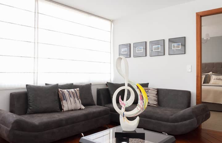 Panoramic View Suite, Prime Location, English - Quito