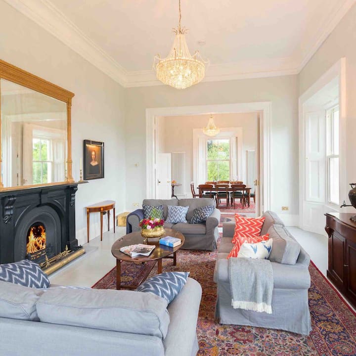 Exquisite Period House,  Stunnning Clew Bay Views,  Wild Atlantic Way, Sleeps 10 - Westport