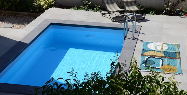 Maison Cosy 100 M2, Piscine, Famille 4 Personnes, - Toulon