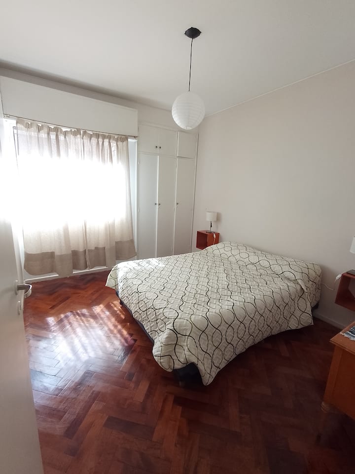 Hermoso Y Luminoso Departamento Céntrico - Mendoza