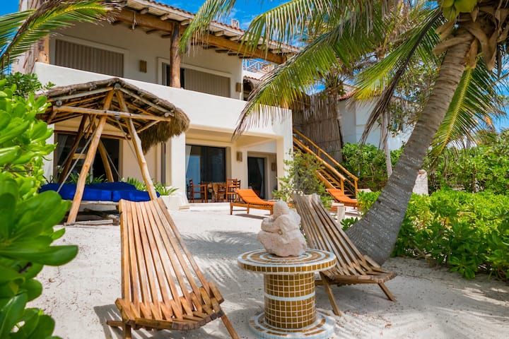 Akumal Sunrise-beachfront-private Rooftop Pool! - Akumal