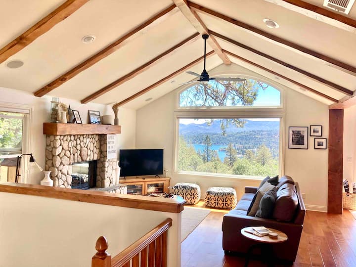 Lake View Tranquility- Stunning Views - Lake Arrowhead, CA