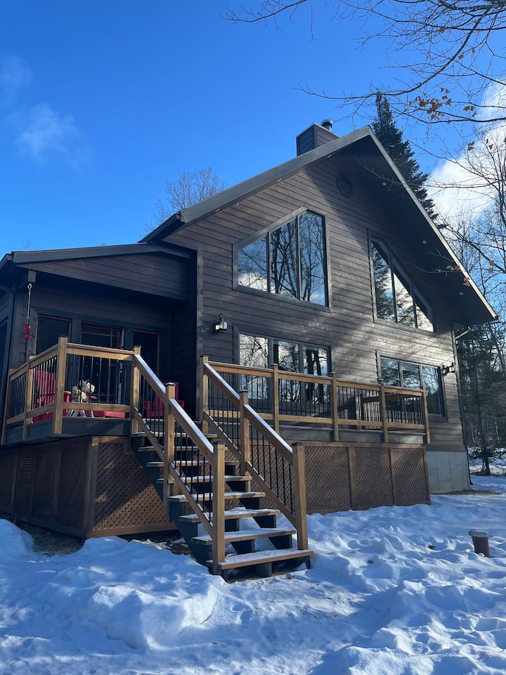 4 Seasons Wood Cottage Near Mauricie National Park - Shawinigan