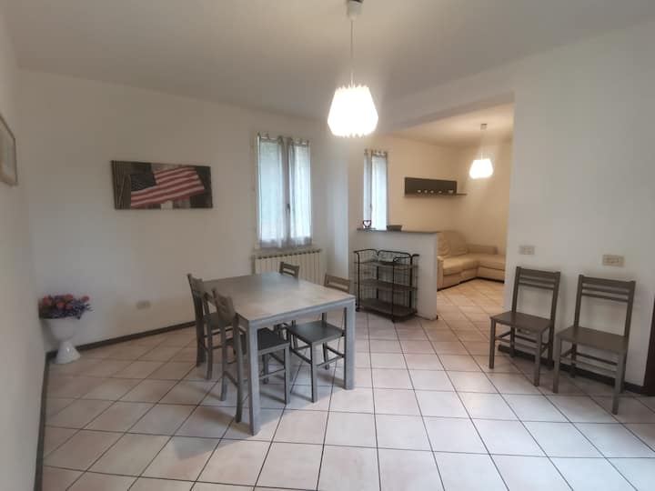 Appartamento In Centro Storico Con Posto Auto - Ravenna