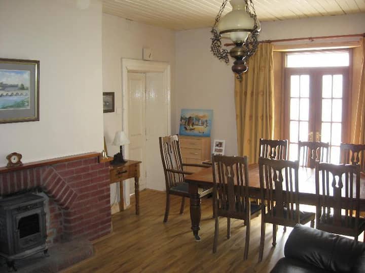 Riverside Glanworth B&b Room For 3 - Fermoy