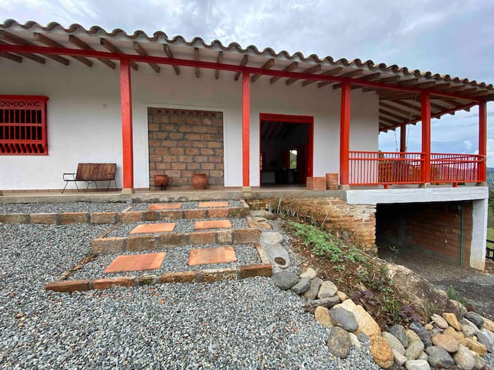 Espectacular Casa De Campo En Ciudad Bolívar - Ciudad Bolívar