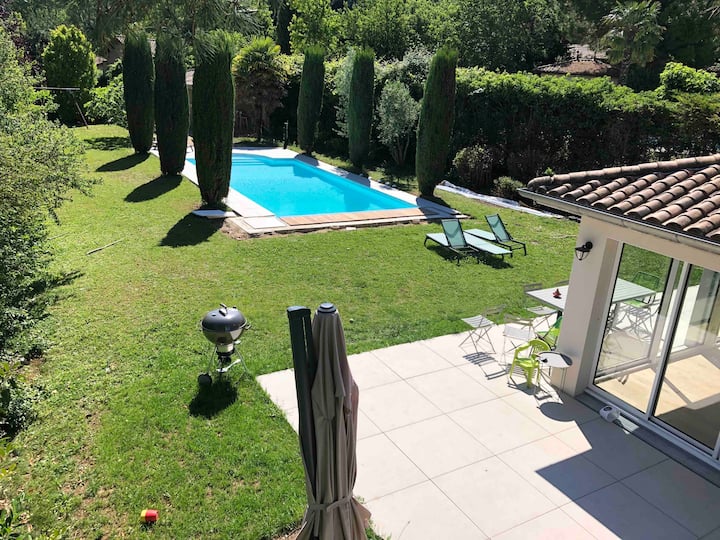 Villa Familiale Avec Piscine à 10 Minutes De Lyon - Lyon