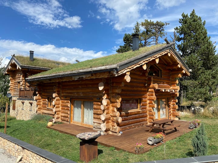 Formiguères &nbsp;: Charmant Chalet En Fuste - Puyvalador