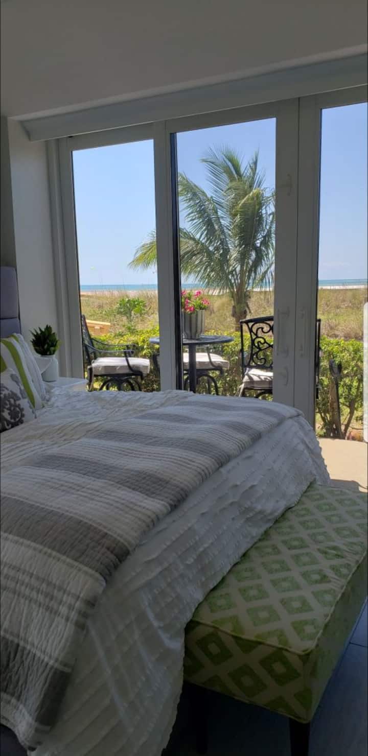 Luxury Marco Island Get-away - Marco Island, FL