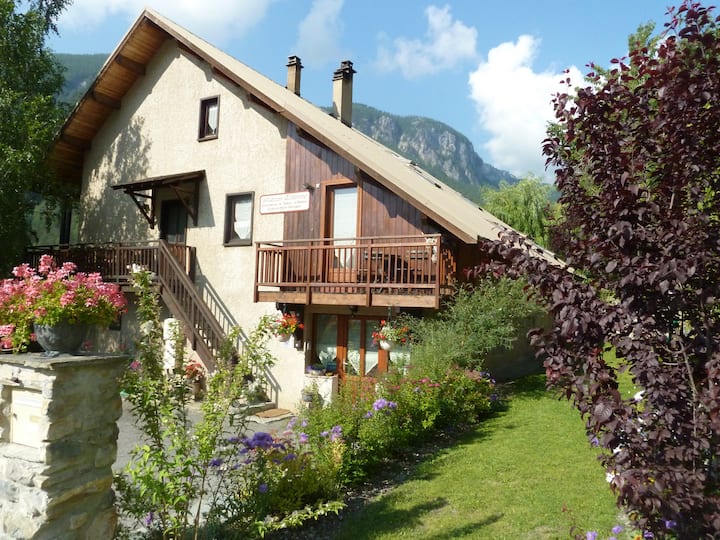 Maison Estienne T5 Avec Jardin - Puy-Saint-Vincent