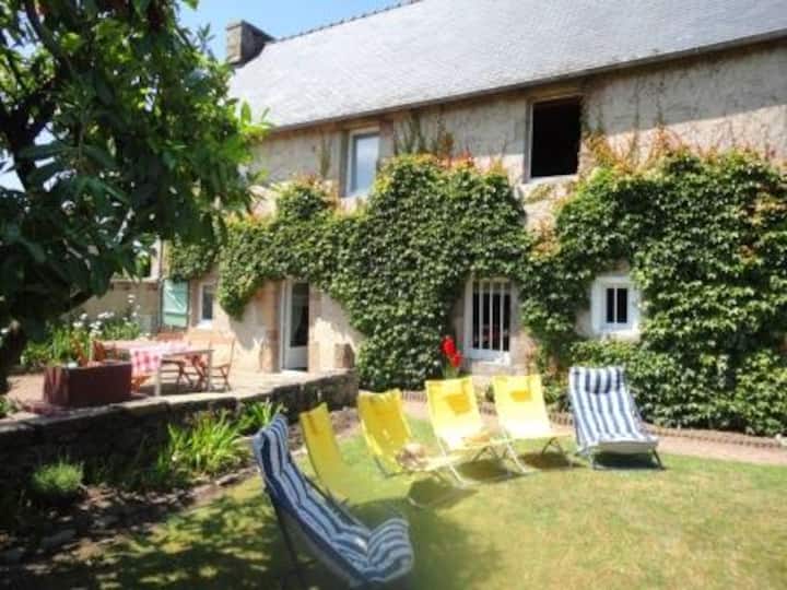 Maison Familliale De Caractère, Label 3clévacanc - Lannion