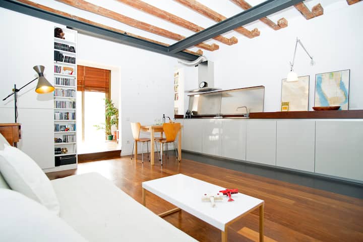 Cozy Modern Flat Near Paseo De Gracia! - Barcelona