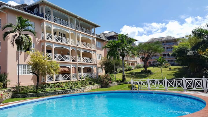 Ocean Front, Amazing Views - Jamaica