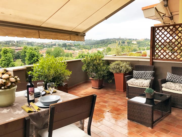 Penthouse Terrasse Sur Rivière Panoramique Garage - Florence