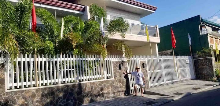 Fully Furnished Brand New Home In Angono For Rent - Angono