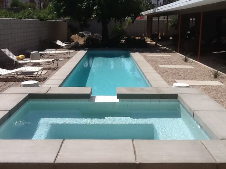 Twin Palms Swank 60's Modern - Palm Springs, CA