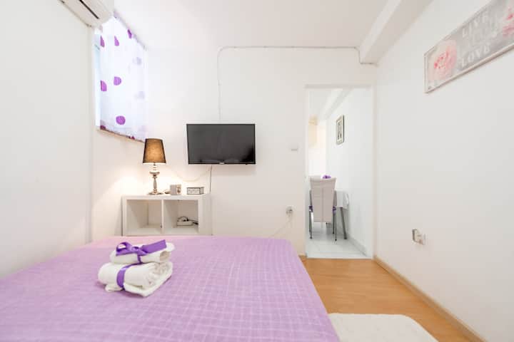 Cozy Apartment In The Center Of Split - Split