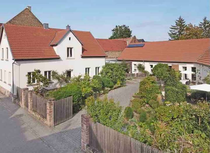 Wohnung In Stilvoller Hofreite - Worms