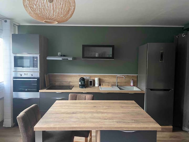 Studio De 28 M2 Lumineux Et éLégant - ibis Chambery