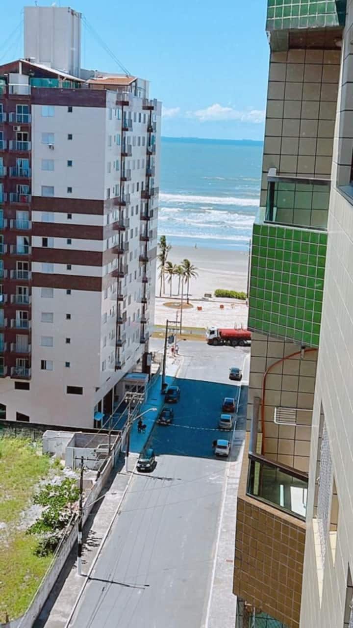 Apto Com Vista Mar Na Praia Grande - Praia Grande
