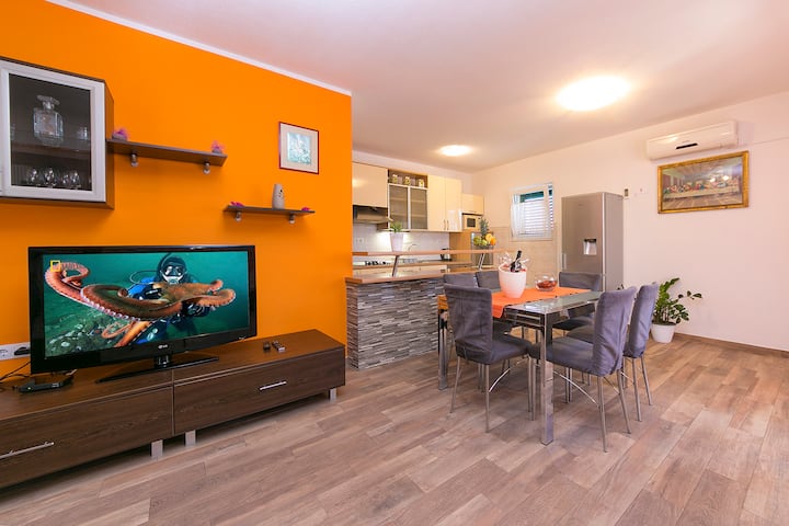 Apartment Roso - Makarska