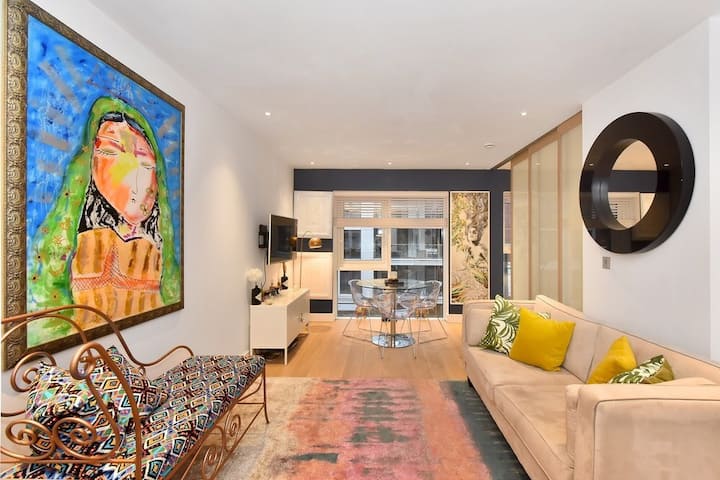 Luxury Chelsea Harbour Apartment - Earls Court