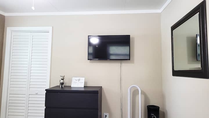 Comfortable 1-bedroom Space In Wesley Chapel - Wesley Chapel, FL