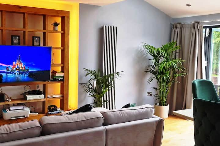 Luxurious Home, Walking Distance From Racecourse - ドンカスター