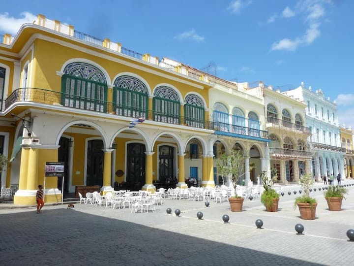 Havana Room | Breakfast | Wifi | Top Location - La Habana