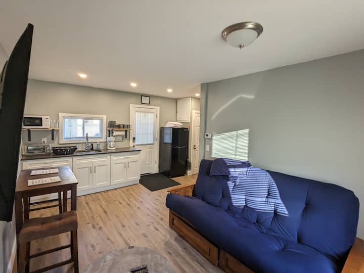 Manor House Rustic Cottage#1 With Game Room - Livingston Manor, NY