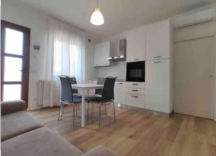 Delta A - Appartamento Con 2 Camere Matrimoniali - Jesolo