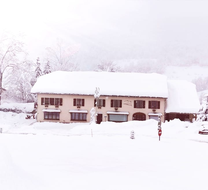 Le Lys 50m2 Pied Des Pistes Lélex Monts Jura 4 P. - Lélex