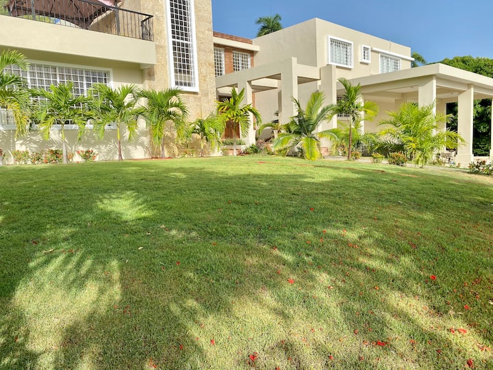 Ocean And Mountain View Villa - Puerto Plata