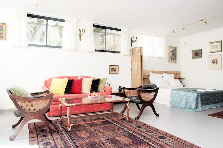 Lovely Studio In Townhouse - Aeropuerto de Tel Aviv Ben Gurión (TLV)