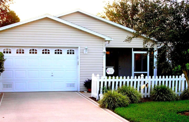 Jasmine Villa: Lg Lanai, Sleeps 6, 3 Min To Pool - The Villages, FL